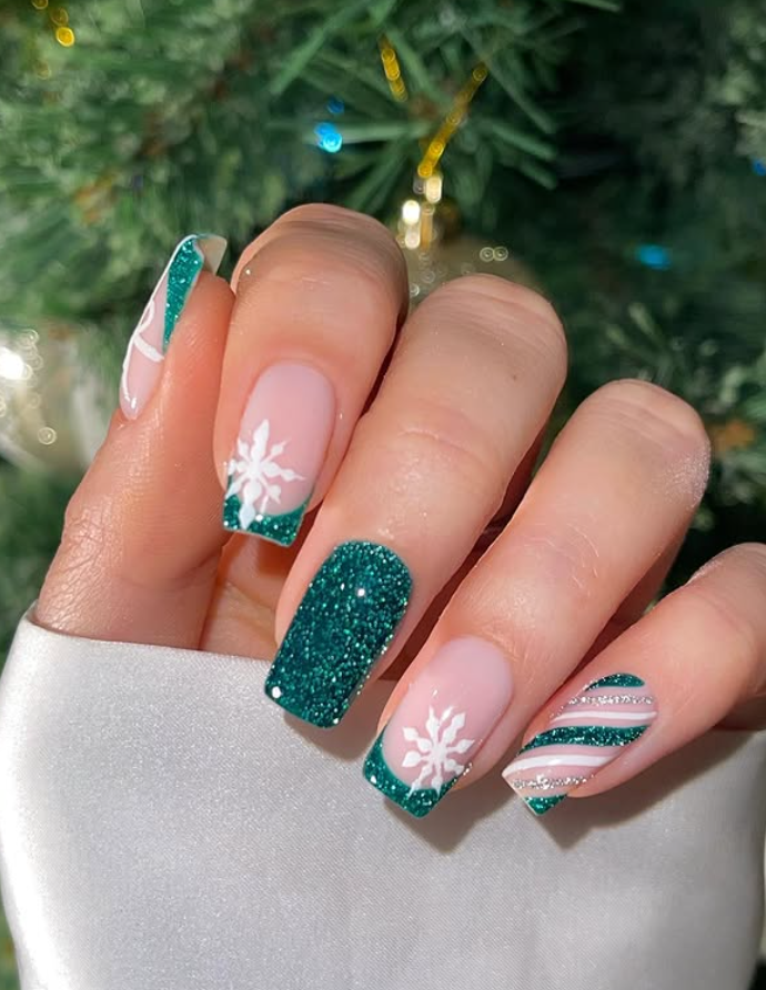 Christmas Nails 2025: Festive Styles You’ll Love - The Diy Hostess